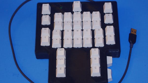 This 37-Key Gaming Keypad Is Perfect for WoW Classic - Hackster.io