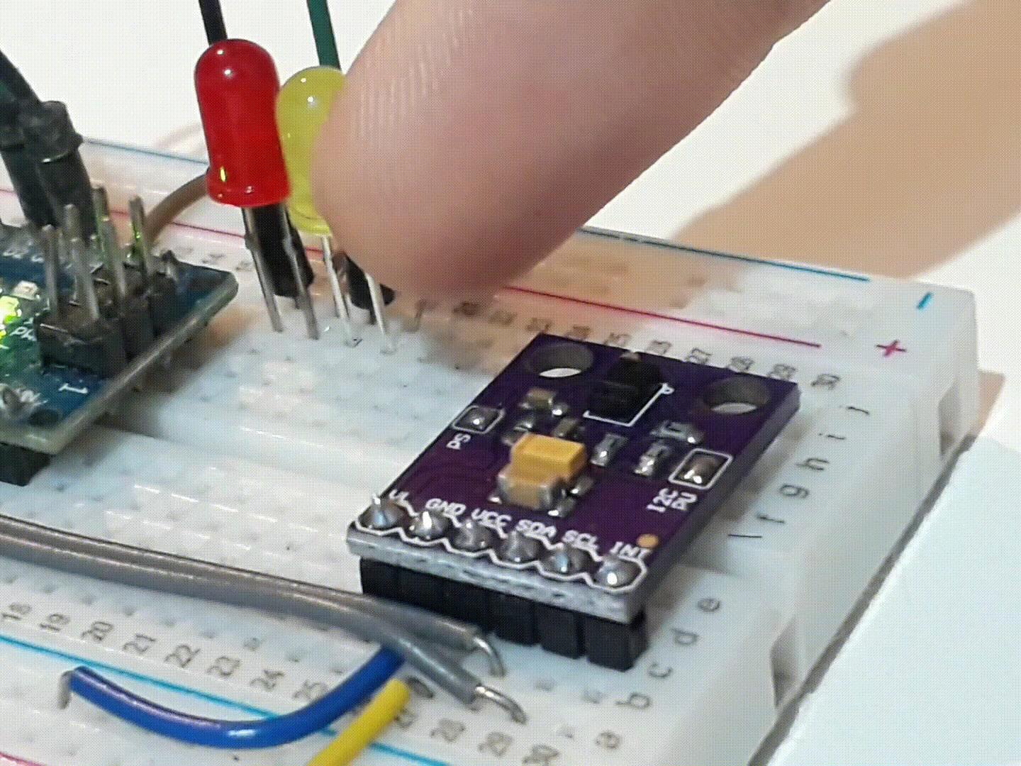 Arduino Menu With Apds 9960 Gesture Sensor Control