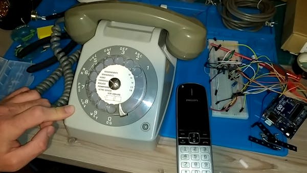 Convert That Old Rotary Phone Into an Arduino Cellphone - Hackster.io