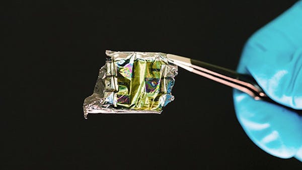 Flexible Solar Panels, Printed on Inkjet Printers, Prove Their Worth ...