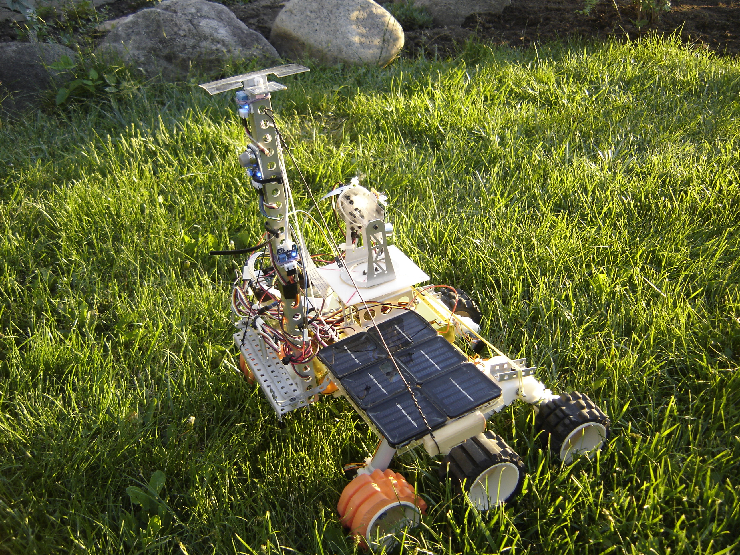 Ideas for Your Own (Backyard) Mars Rover - Hackster.io