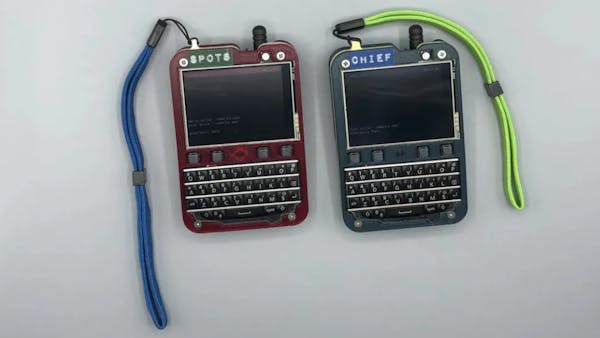 This LoRa Messenger Is Perfect for Texting in the Wilderness - Hackster.io