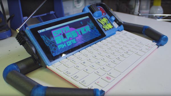 Become a Netrunner with This Cyberpunk 2077-Inspired Cyberdeck ...