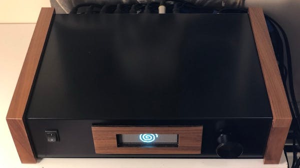 This DIY 12-Port S-Video Switch Is Perfect for Retrocomputing - Hackster.io