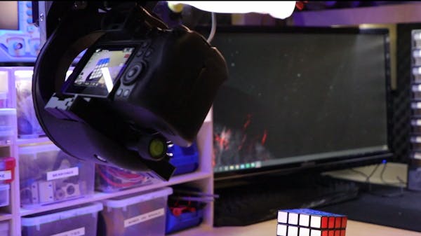 Move a Camera in Four Axes with This Custom Motion Control Rig ...