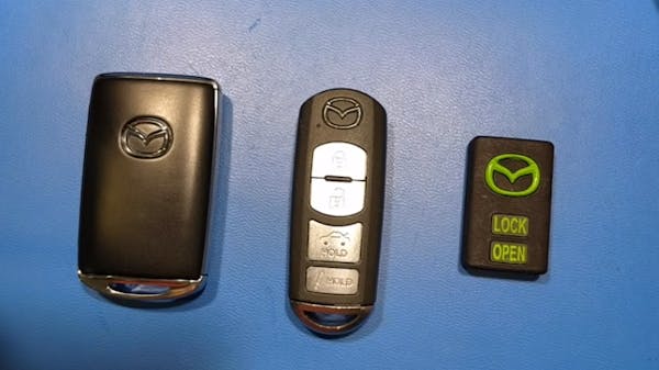 Creating a Smaller Remote Key Fob for a Mazda 3 - Hackster.io