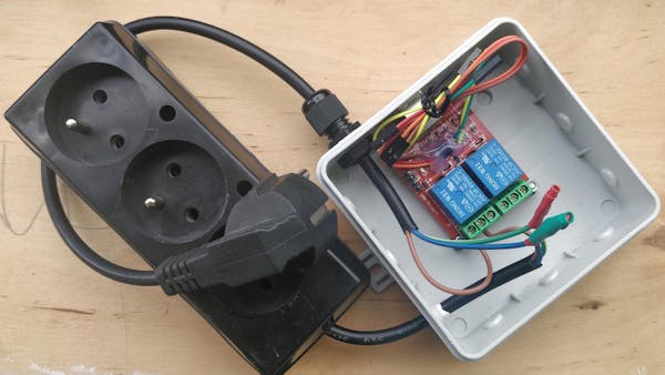 Let Your PC Control Peripheral Devices Using This USB-Controlled Power ...