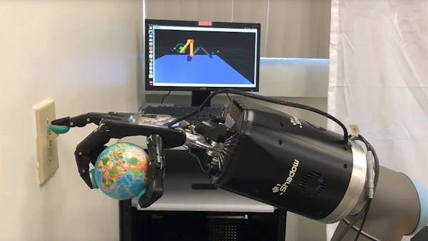 Wearable EMG Band with Haptic Feedback Offers Impressively Dexterous ...