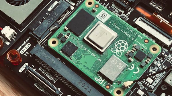 Clockwork Pi's Retro-Portable DevTerm Gets a Raspberry Pi Compute ...