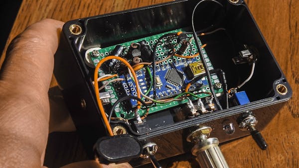 CWVox Converts "Dah" and "Dit" Speech Into Morse Code with an Arduino - Hackster.io