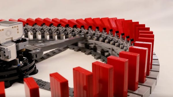 Infinite Domino Ring with LEGO Bricks - Hackster.io