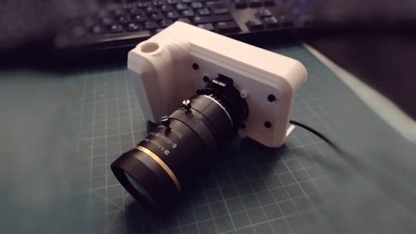 Karmmah's Raspberry Pi-Powered Pocket Camera Runs on Raspberry Pi OS Lite for Memory Efficiency ...