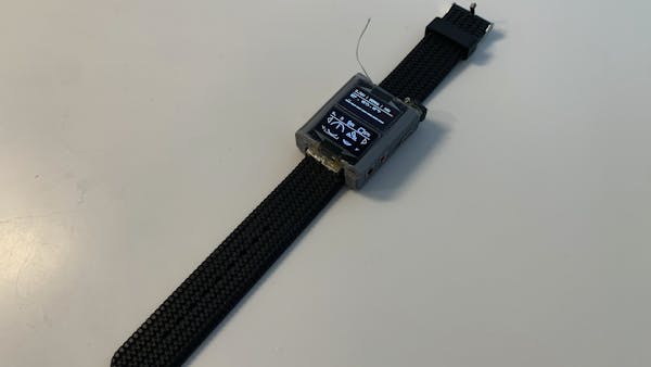 This ESP32-Powered Smartwatch Uses Two Screens to Display Information ...