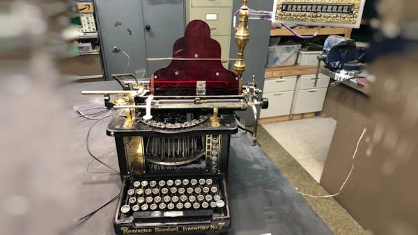 Daniel Ross' NVictria Is a Steampunk Teletype Terminal Blending Typewriters 80 Years Apart ...