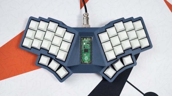 Joe Scotto's ScottoErgo Is an Impressive Open-Hardware Keyboard Build with a Robust Connector ...