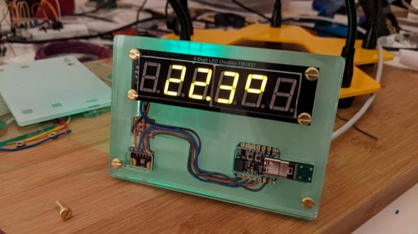 This Three-Layer Acrylic Desk Accessory Is a High-Frequency Smart Home Thermometer with Style ...