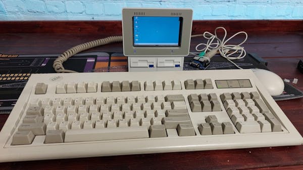 James Cameron's 3D-Printed Housing Converts a Throwback 386 Handheld ...