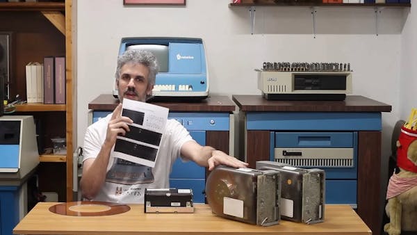 David Lovett Finds Source Code Stash After Bringing a 1980s Hard Drive ...