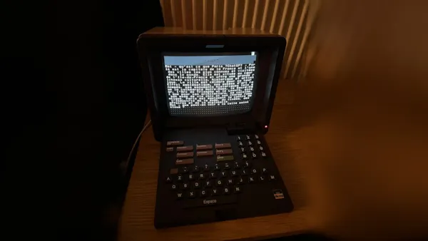 This Old Minitel Terminal Has a New Trick Up Its Sleeve: A Direct Line ...