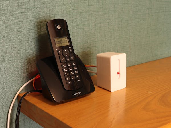 Telephone Ringer Repeater Helps the Elderly Avoid Missed Calls ... Telephone Ringer Repeater Helps the Elderly Avoid Missed Calls ...