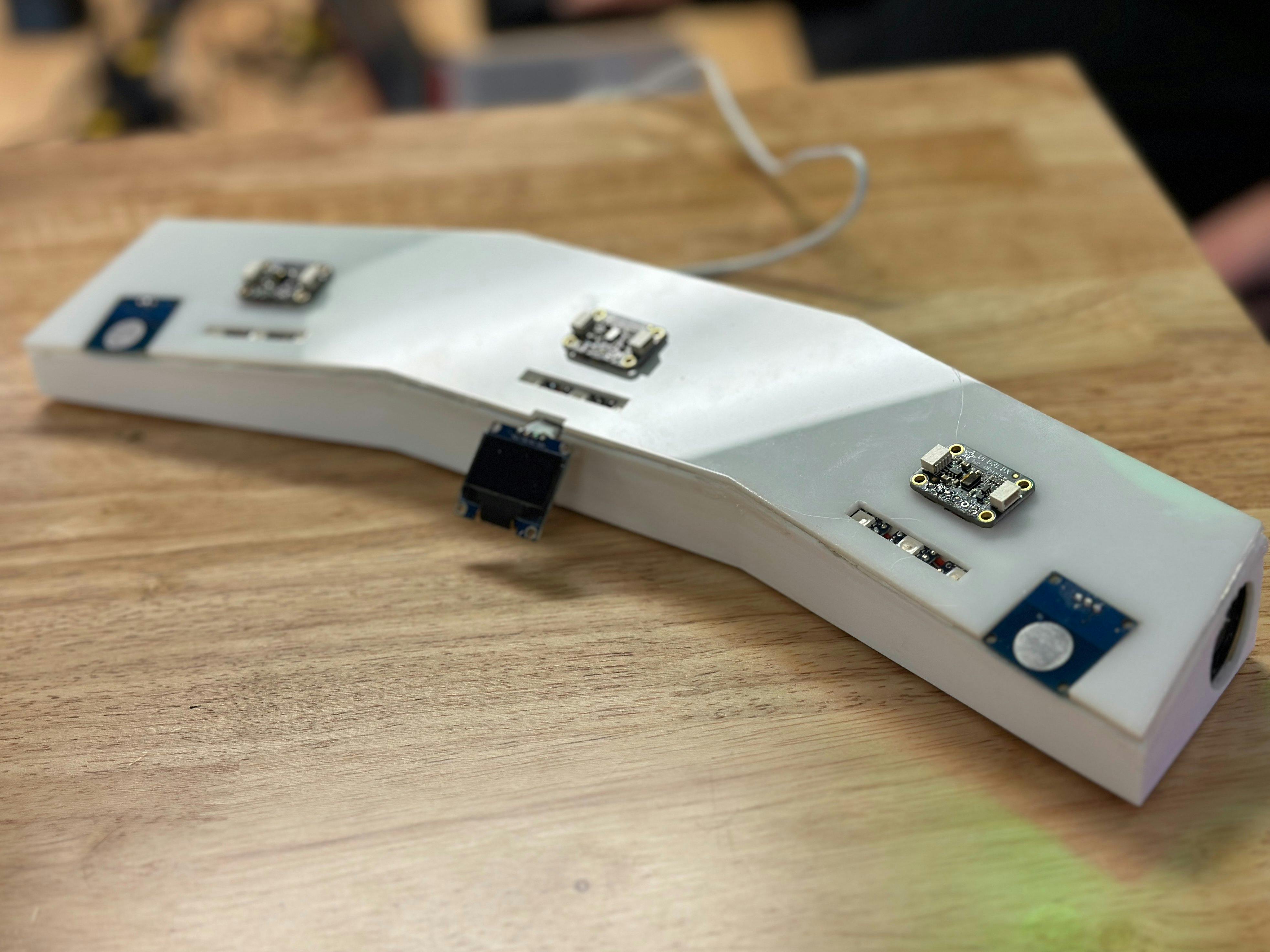 A.K.I.R.A, hand controller - Hackster.io