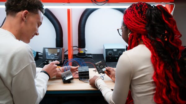 Arduino Targets Industrial Automation Education With Its New Opta Based Plc Starter Kit 
