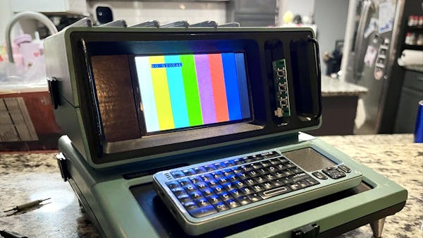 ‘80s Toy Computer Becomes Beautiful Cyberdeck - Hackster.io