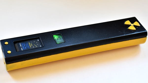 DIY Geiger Counter - Hackster.io