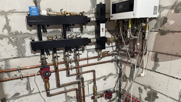 Oleg Tarasov Smartens Up a Basic Gas Boiler with an ESPHome-Driven ...