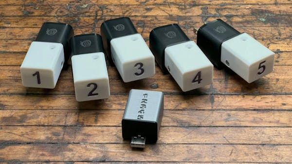 Chad Kapper's Outlet Checkers Tap Into Espressif's ESP-NOW for Peer-to ...