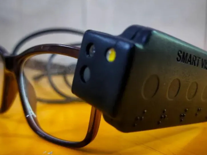 VisionAid: Assistive Tech for the Visually Impaired - Hackster.io