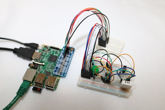 DHT Tiny Breakout for the Raspberry Pi - Hackster.io