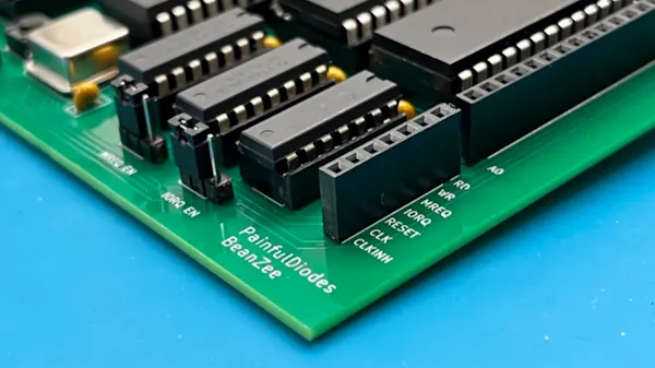Stephen Willcock's BeanZee Is a Simple, Compact Zilog Z80 Single-Board ...