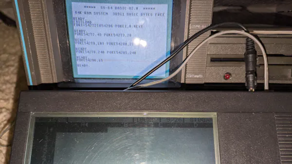 A Vintage "35-Cent Softmodem" Gets a Commodore 64 Talking to a ...