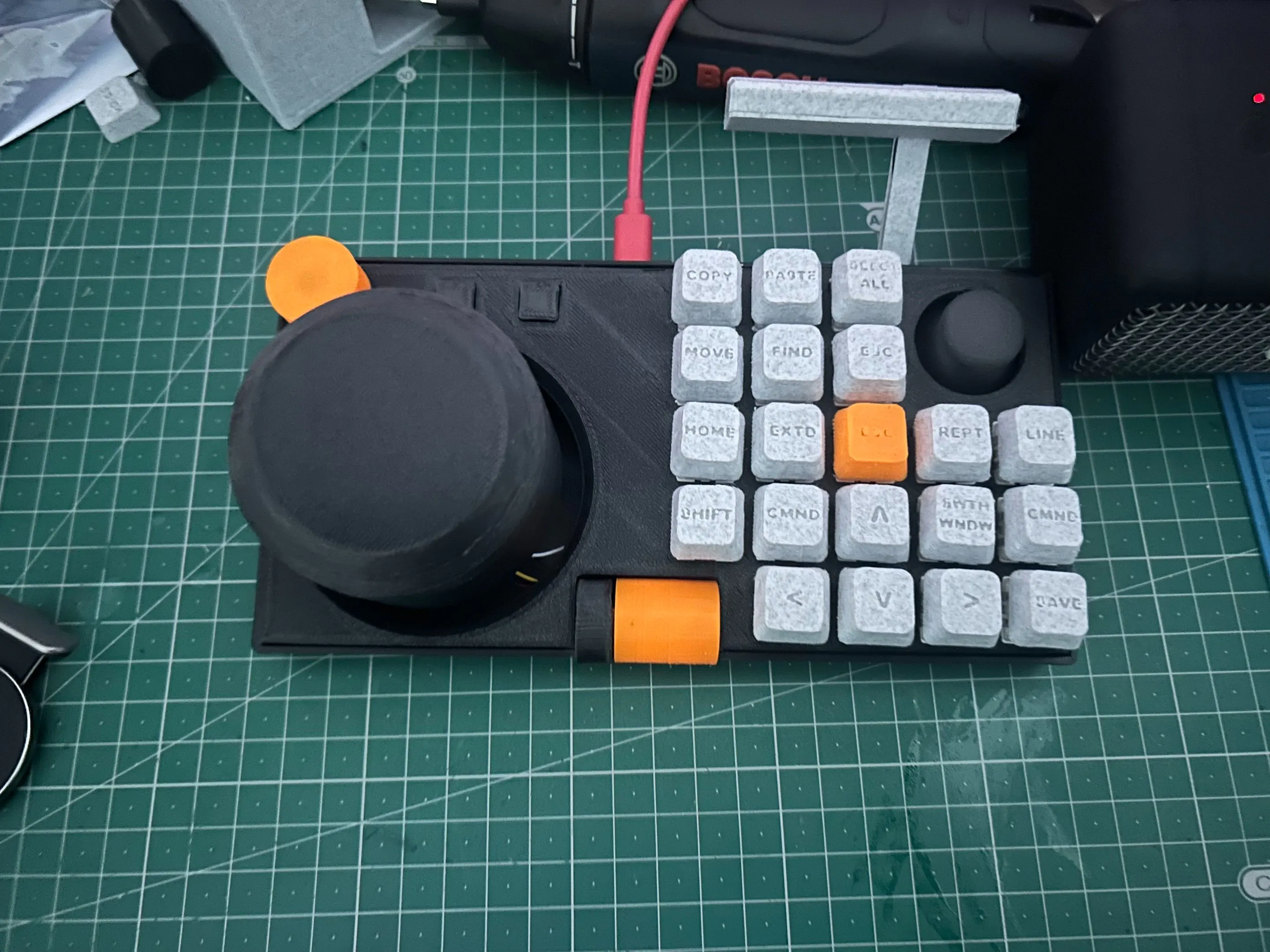 Open Source Space Mouse and Macro Keyboard Fusion 360 source - Hackster.io