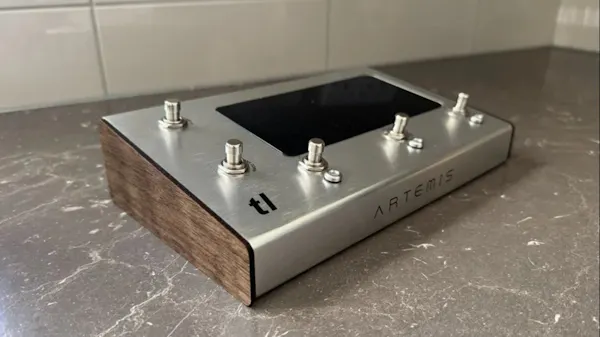 Meet the Raspberry Pi-Powered Loop Switcher That Rivals Pro Gear ...