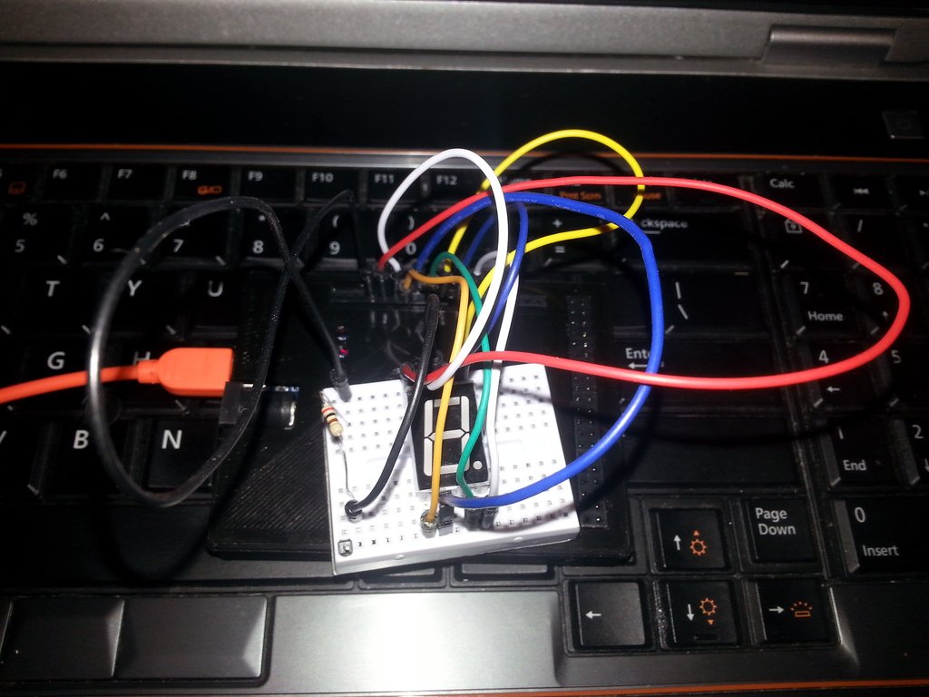 Esquilo Air & 5161AS 1 Digit 7 Segment LED Tutorial - Hackster.io