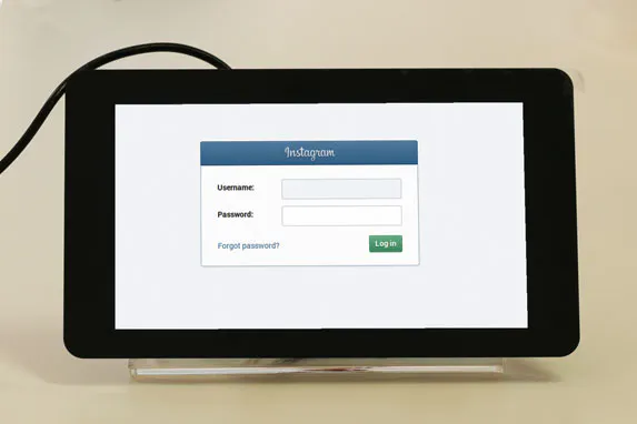 Raspberry Pi Instagram Followers Counter - Hackster.io