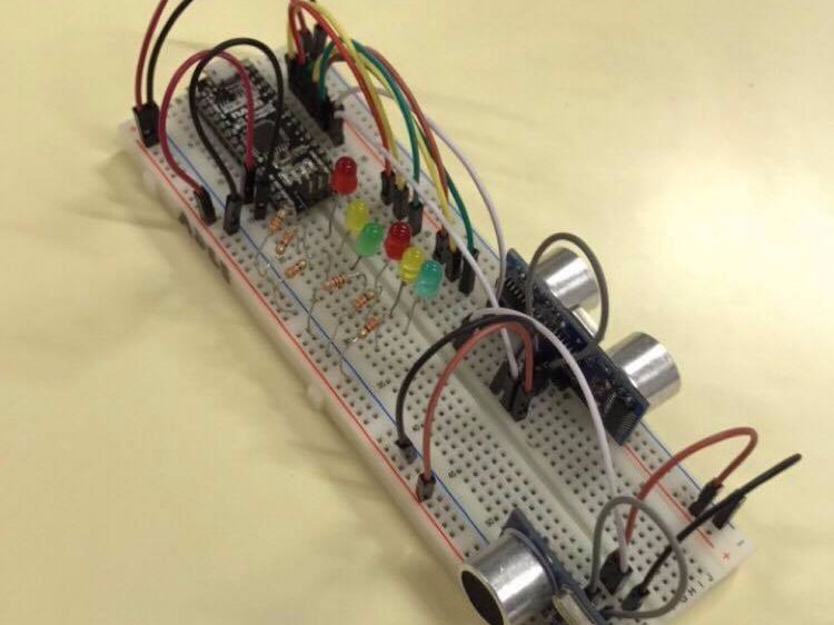 Crossroad Traffic Lights (FSM) - Hackster.io