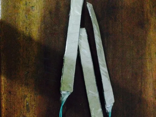 Simple Homemade Flex Sensor - Hackster.io