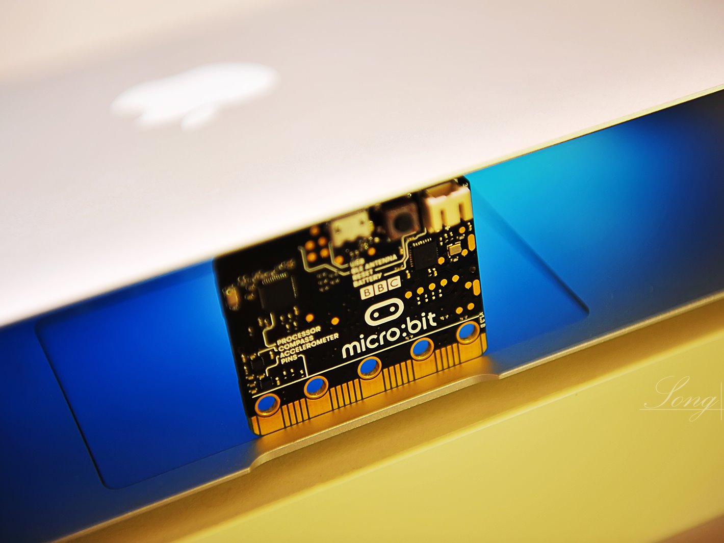 Start Your Micro:bit Programming Trip - Hackster.io