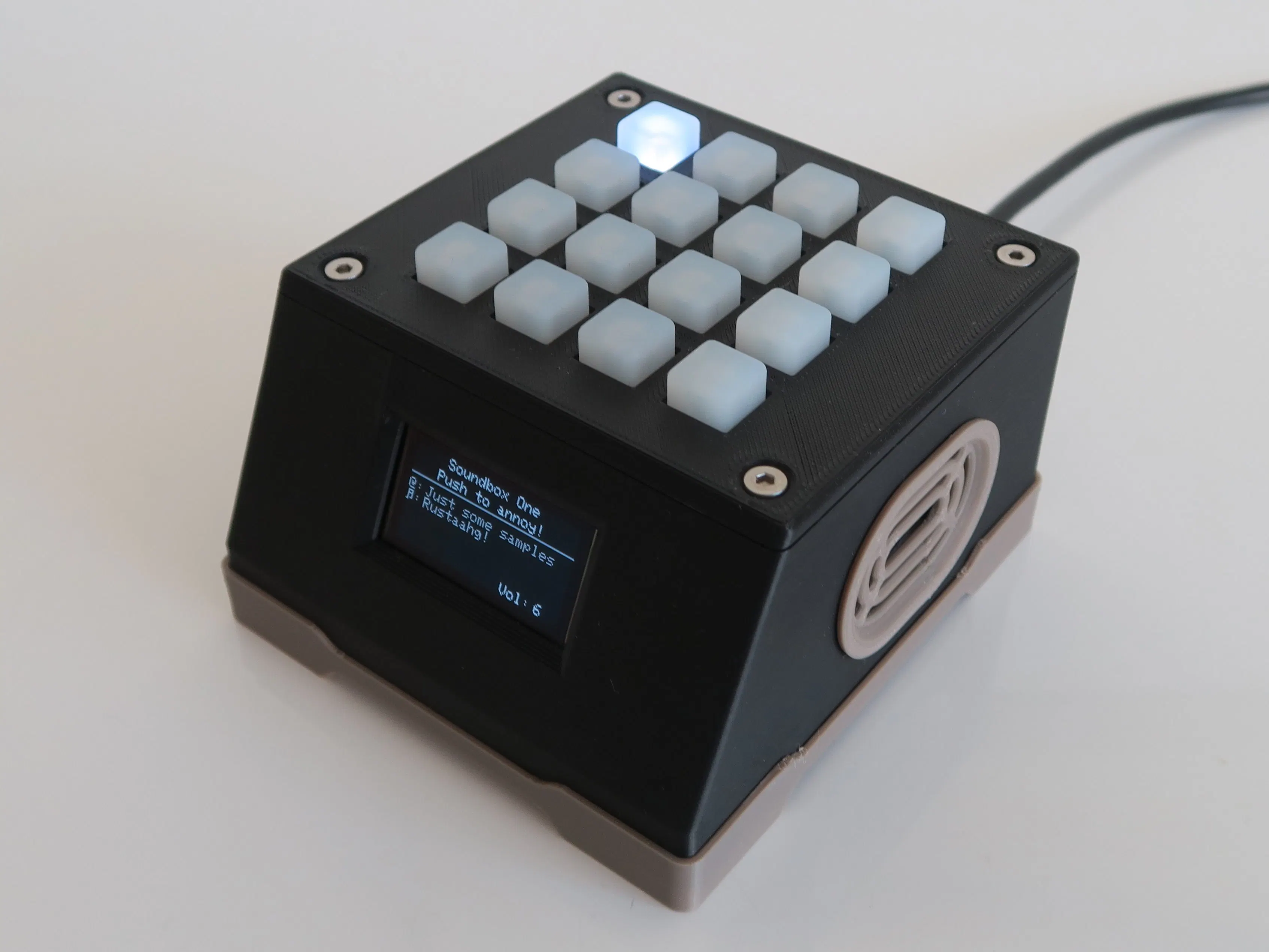 Annoying Soundbox - Hackster.io