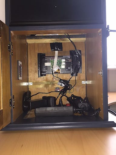 Photo Booth Powered by a Raspberry PI - Hackster.io