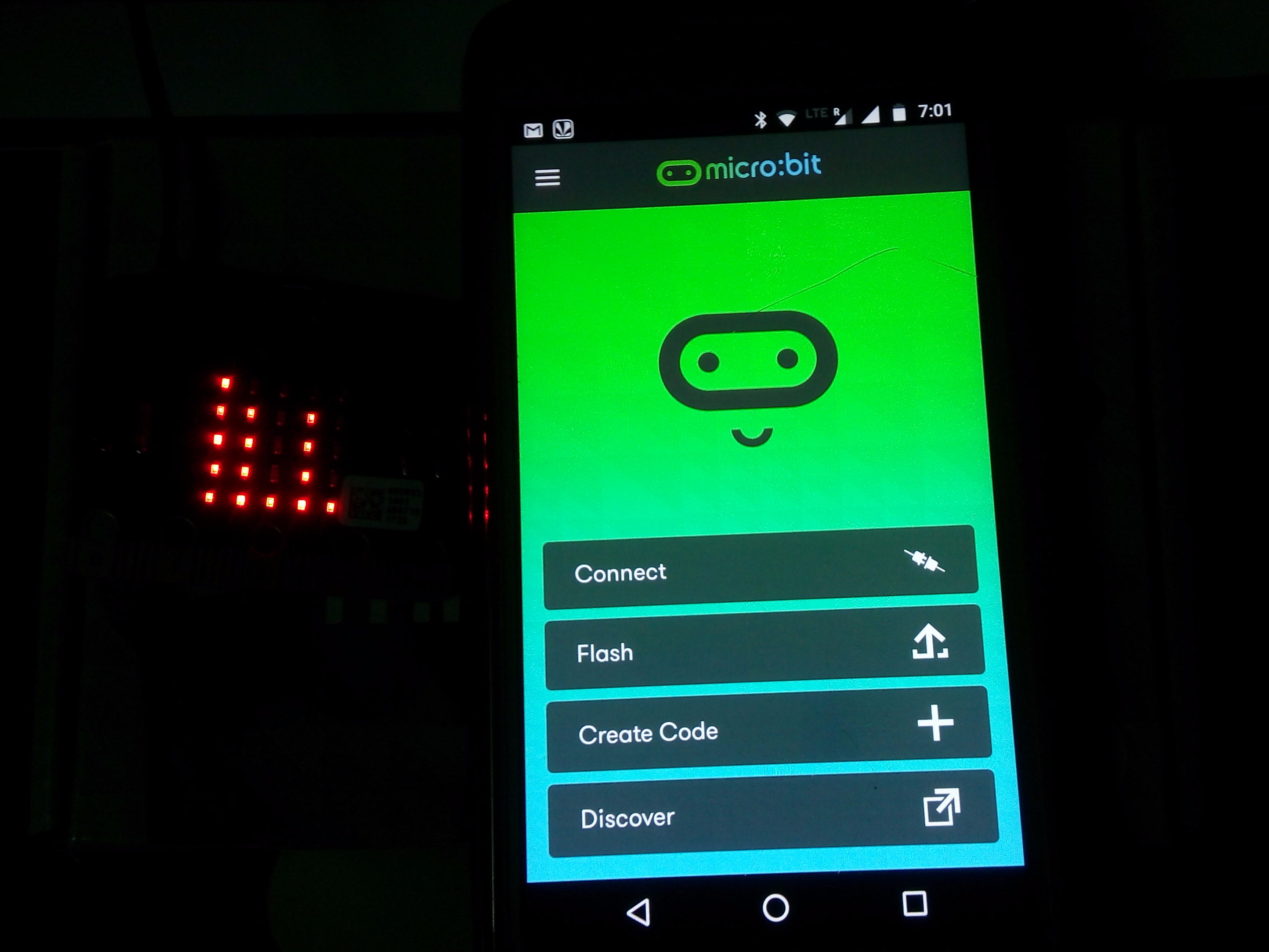 Micro:bit Selfie Remote - Hackster.io
