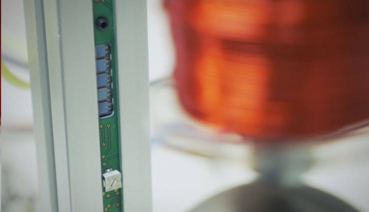 Magnetically Levitated Ball With Matlab And Arduino