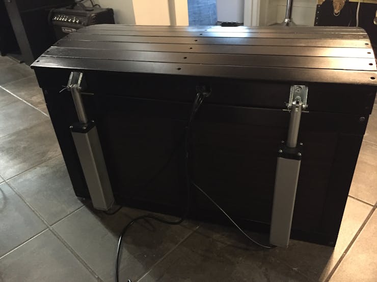 Secure Package Delivery Trunk for Your Front Porch - Hackster.io