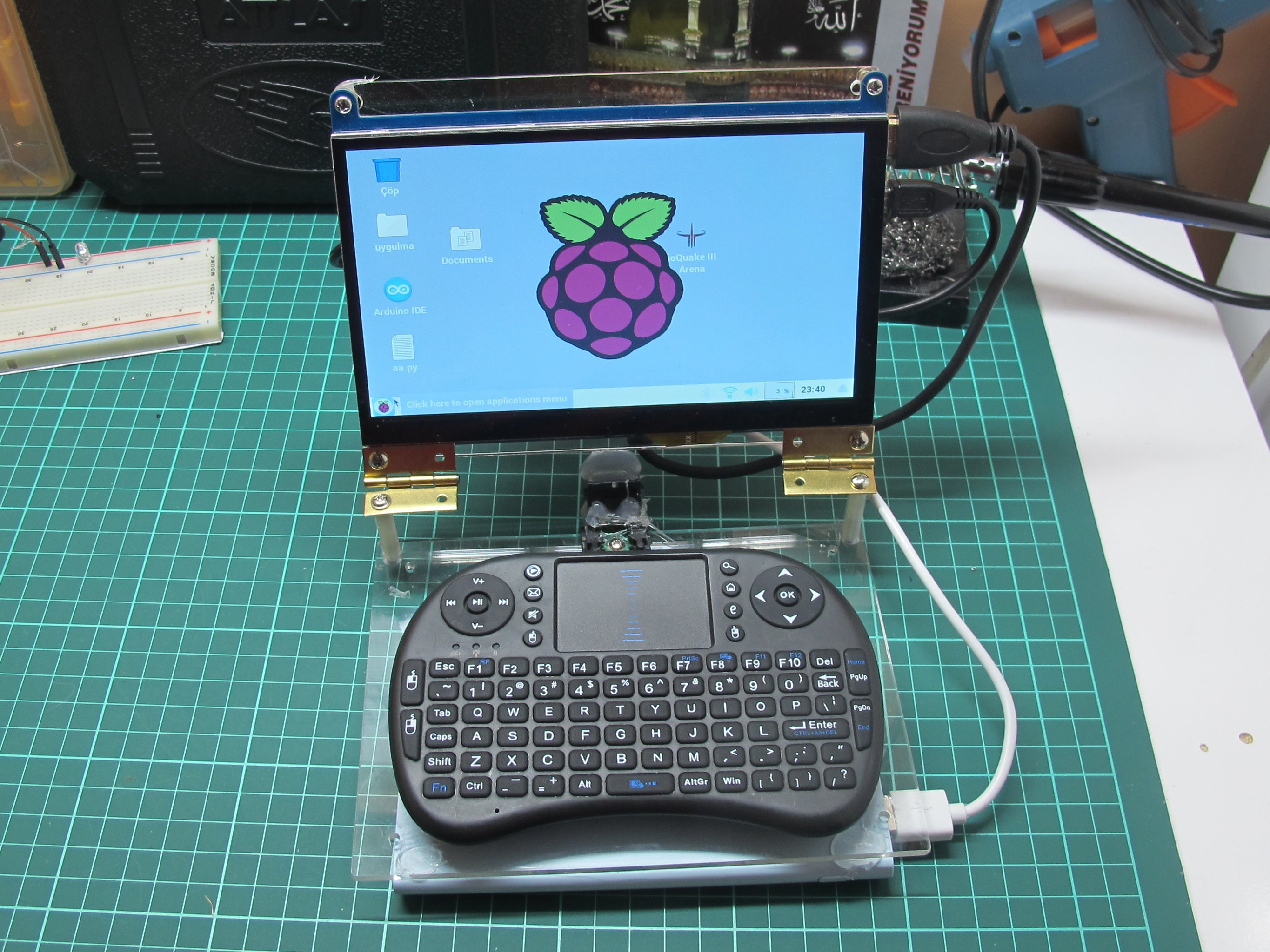 Raspberry Pi Laptop - Hackster.io