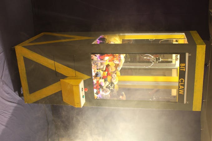 Homemade Claw Machine - Arduino Project Hub Homemade Claw Machine - Arduino Project Hub