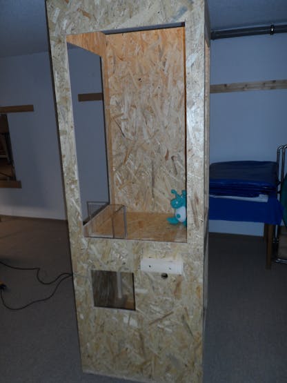 Homemade Claw Machine - Hackster.io