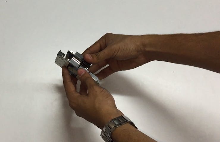 How to Build a DIY Animatronic Halloween Prop Using Arduino - Hackster.io